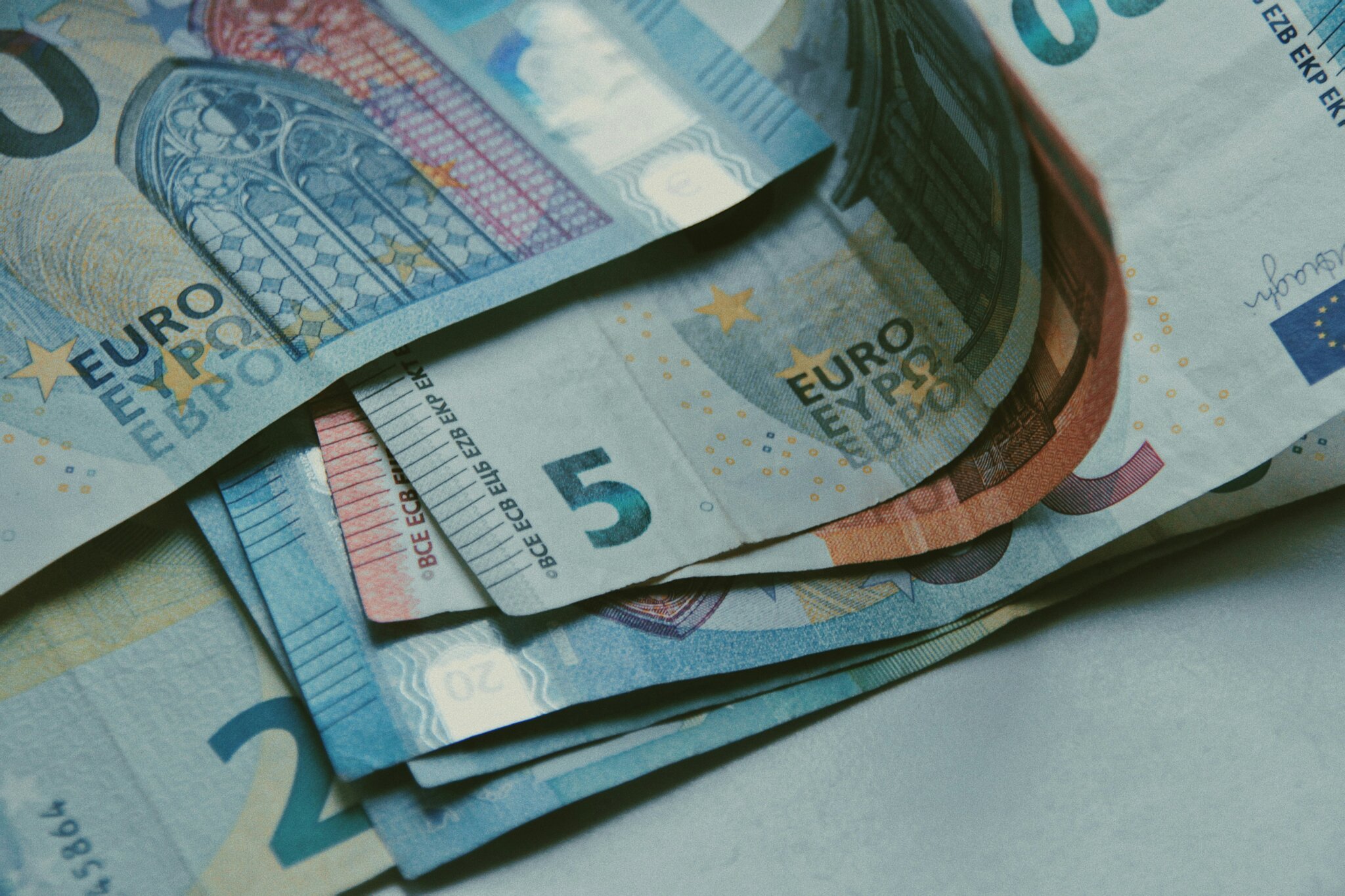Povijest eura: Kada je prvi puta uveden euro i kako izgledaju hrvatske ...